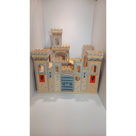 Melissa & Doug | Toys | Melissa Doug Folding Medieval Castle Working ...